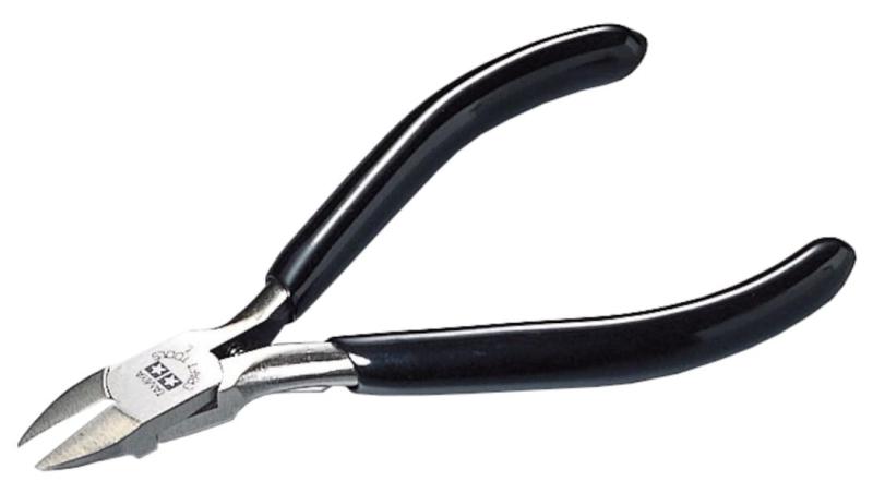 タミヤ クラフトツールシリーズ No.01 精密ニッパー プラモデル用工具 74001クラフトツールシリーズランナーとパーツの隙間が少ない場合も使いやすいように、刃の部分を薄く仕上げたプラモデル専用ニッパー材質は特殊合金鋼、刃部は高周波焼入...