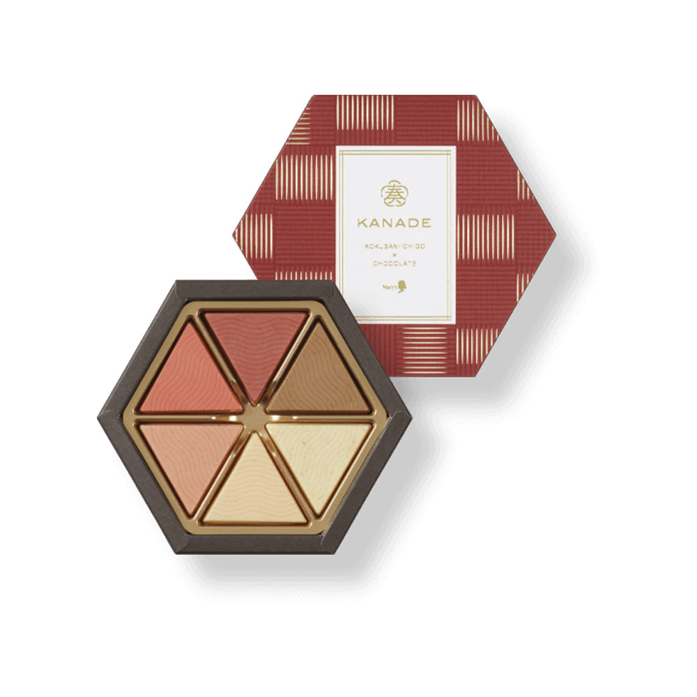 苺の品種の違いをチョコレートで楽しめる、6種類のタブレット。