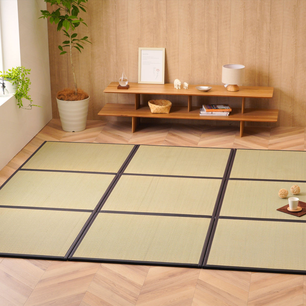 サイズ約 横82×縦82（cm）厚さ：約 1.7（cm）内容量9枚入り材質表地：い草中材：ヒバ硬綿裏：連結用ジョイント付ヘリ：PP、PE生産国日本製洗濯不可乾燥機使用不可注意事項※商品ページ内には別の商品を含む画像を使用しています区分返品・...