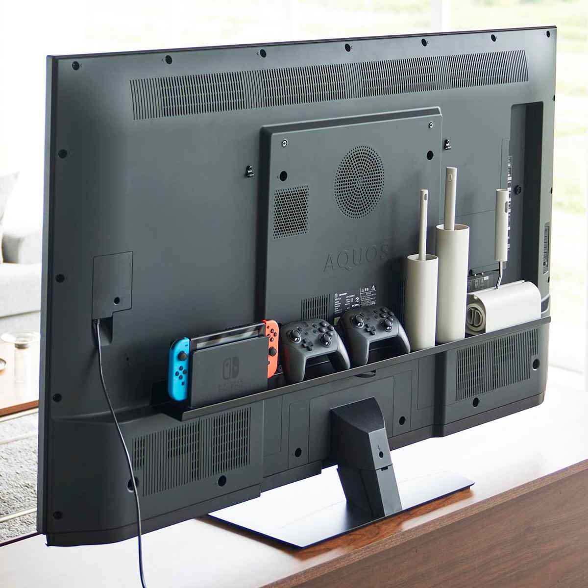 サイズ約 幅100×奥行8.2×高さ3（cm）重量約 1.4kg内容量1個付属品：テレビ背面固定用ネジ（M4×10mm・M6×10mm・M8×15mm）×各2M4ネジ用ワッシャー×2六角レンチ材質スチール（粉体塗装）カラーブラック生産国中国...