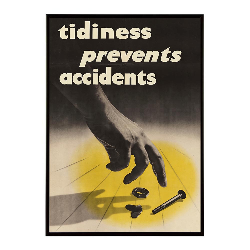 【EFPIのポスターについて】 ポスター専門店の提案力が自慢です。取扱数は業界一を目指しています。個人の方はもちろん、デベロッパーや不動産、インテリアデザイナー等のプロの方にも選ばれています。カスタマイズポスターとして、4つの選べる個性ある...