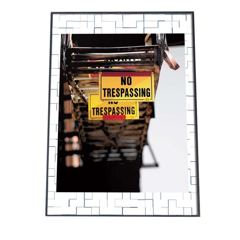 【EFPIのポスターについて】 ポスター専門店の提案力が自慢です。取扱数は業界でもトップクラス。 さまざまなインテリアに提案できる洗練された デザインポスターを揃えたファッションポスター。 【取り扱いデザイン】 ポスターの作成者は有名アパレ...