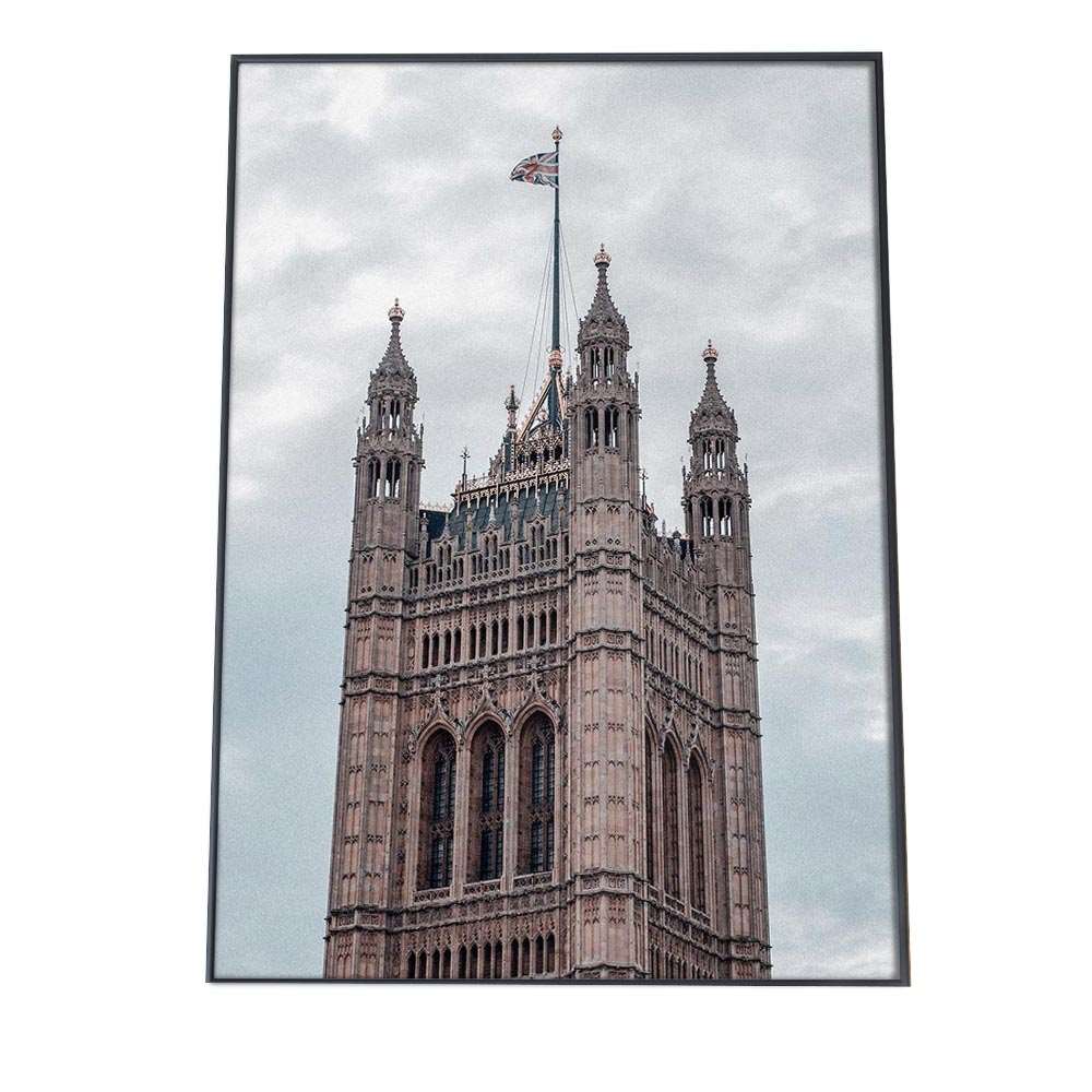 【EFPIのポスターについて】 ポスター専門店の提案力が自慢です。取扱数は業界でもトップクラス。 さまざまなインテリアに提案できる洗練された デザインポスターを揃えたファッションポスター。 【取り扱いデザイン】 ポスターの作成者は有名アパレ...