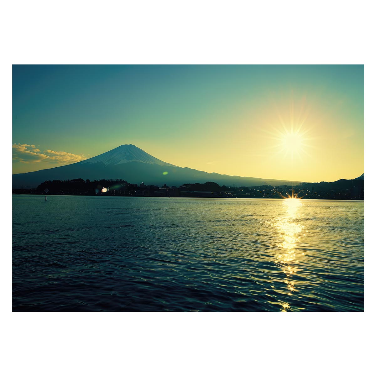 【EFPIのポスターについて】 ポスター専門店の提案力が自慢です。取扱数は業界一を目指しています。個人の方はもちろん、デベロッパーや不動産、インテリアデザイナー等のプロの方にも選ばれています。カスタマイズポスターとして、4つの選べる個性ある...