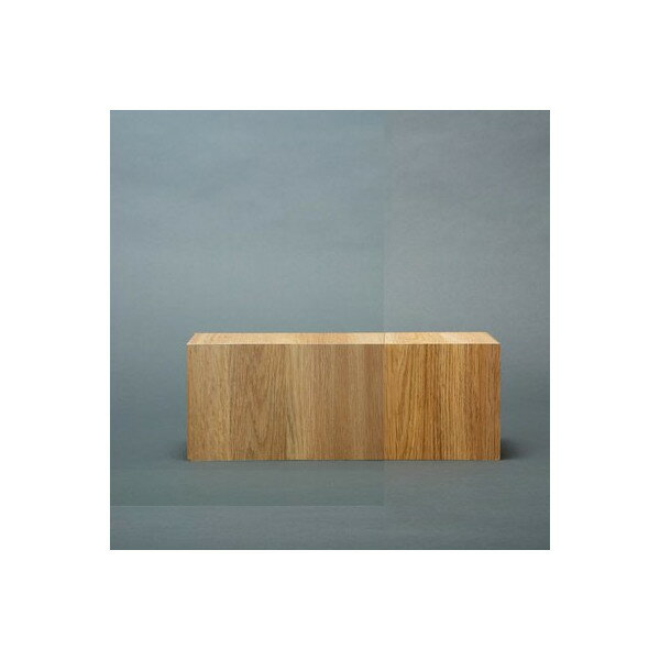 日射を遮ることで暑さ対策をすることが出来るフィルムです。透明タイプから金属膜を使用したタイプまで幅広いラインナップがあります。 スモークシリーズは濃い色味によって、日射を吸収するタイプの遮熱フィルムです。 紫外線をカットするので、日焼け対策...