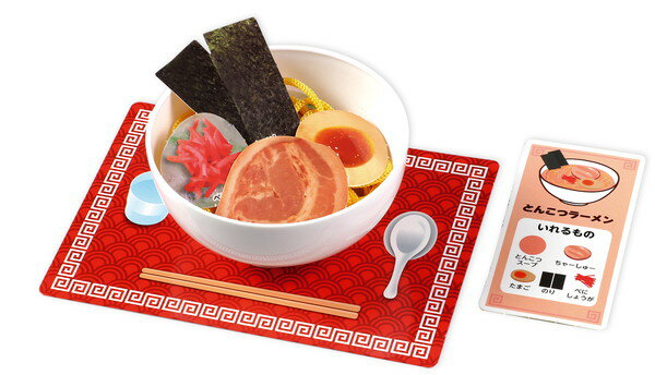 本格的なラーメン屋さんごっこができる！ 3種のラーメンがつくれる！ 商品サイズ（単位mm)：どんぶり：φ93×4 セット内容：どんぶり、湯切り、麺4束、具材カード4枚、お皿カード1枚、レシピカード1枚 1個重量（g）：70 材質：PP，紙 ...