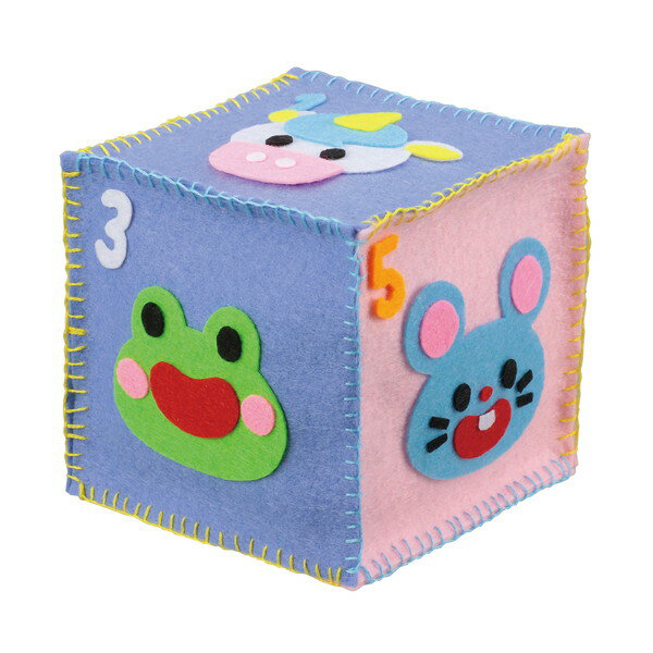 フェルトでつくる！やさしい手ざわりのミニサイコロ！ フェルトシールを使って、ミニサイズのサイコロが作れる手芸キットです。 針と糸で縫うだけの簡単な工程で、数字やどうぶつモチーフを貼りながら楽しく仕上げられます。 やわらかいフェルト素材を使用...