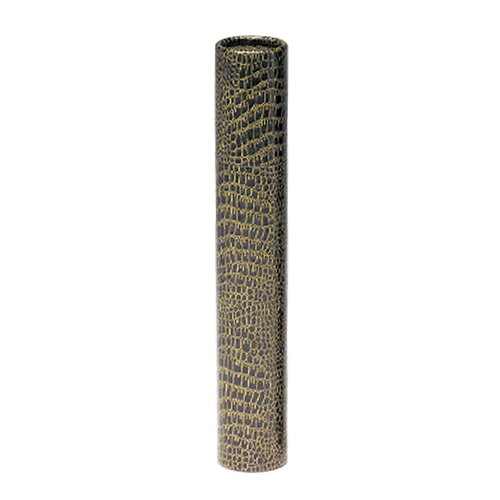 規格：B4用 外寸：径47×長300mm 材質：芯材＝古紙使用 紙クロース張、茶色ワニ模様●仕様・寸法・デザインについては予告なく変更されることがあります。 ●画像はイメージです。代表画像を使用することがあります。 ●ご返品、交換、発注後の...