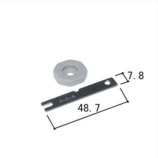 備考共通1： 鴨居調節ピース（5-7溝） 備考共通2：受注生産品 使用されている商品名： ワデリアガラス戸（〜2018）　（廃止年　2018）●メンテナンス用のためメーカー事情により数量次第では不可になる場合、もしくは納期がかなりかかってし...