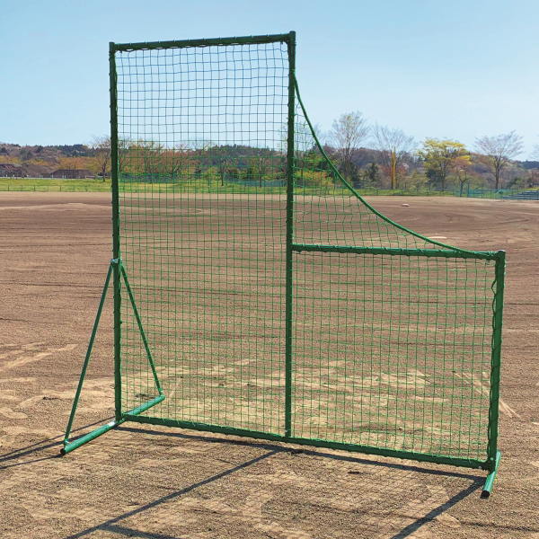 防球フェンス L型 組立式 サイズ：2mX2m 素材：ネット：ポリエチレン440T／60本 フレーム：スチールパイプ31.8mm 原産国：日本●お支払い方法で代引きはできません。 ●量やタイミング、メーカー在庫状況によっては納期がかかります...