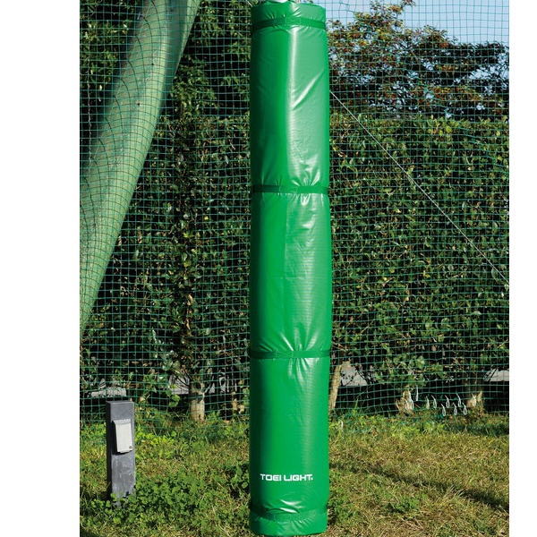 防護マット用品 大径パイプ用 素材：外被:ターポリン、芯材:ポリエチレン・ウレタン(4層仕上) 1枚 重さ：3kg D管付ベルト固定式 サイズ：幅90X長さ180X厚さ4cm●お支払い方法で代引きはできません。 ●量やタイミング、メーカー在...