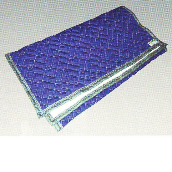 用途 　リフォーム、メンテナンス、引越し養生におすすめのマットです。 　軽めの荷物なら布団の上に乗せてキズつけないよう運搬可能です。 　エアコンの取り付けの際など、床を傷つけないよう脚立の下に敷いて作業ができます。 特長 　場所とらずで、自...