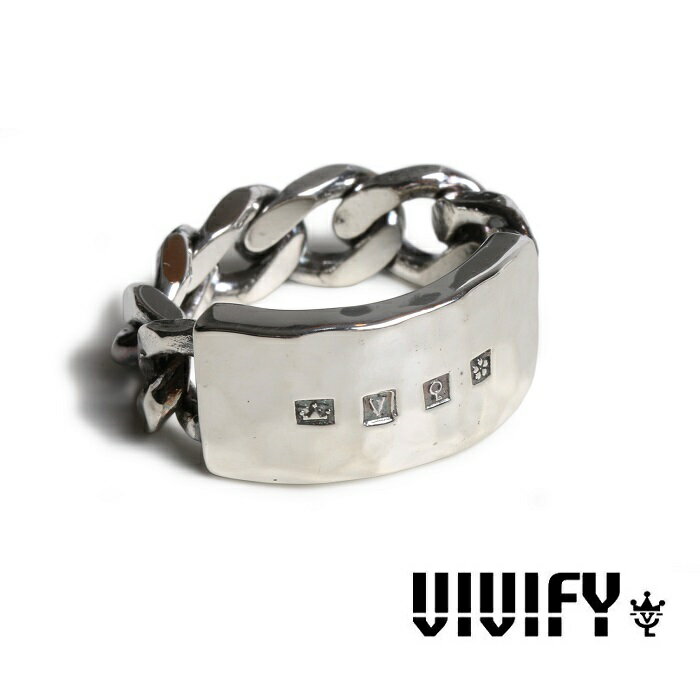 メーカー希望小売価格はメーカーカタログに基づいて掲載しています。カタログはこちら ＞ 4種のホールマーク（王冠、V、伴、桜）を打刻した、全面鏡面仕上げが波打つような光沢で上品な佇まいの、緩やかなハンマー跡プレートのIDリングです。重量感にこ...