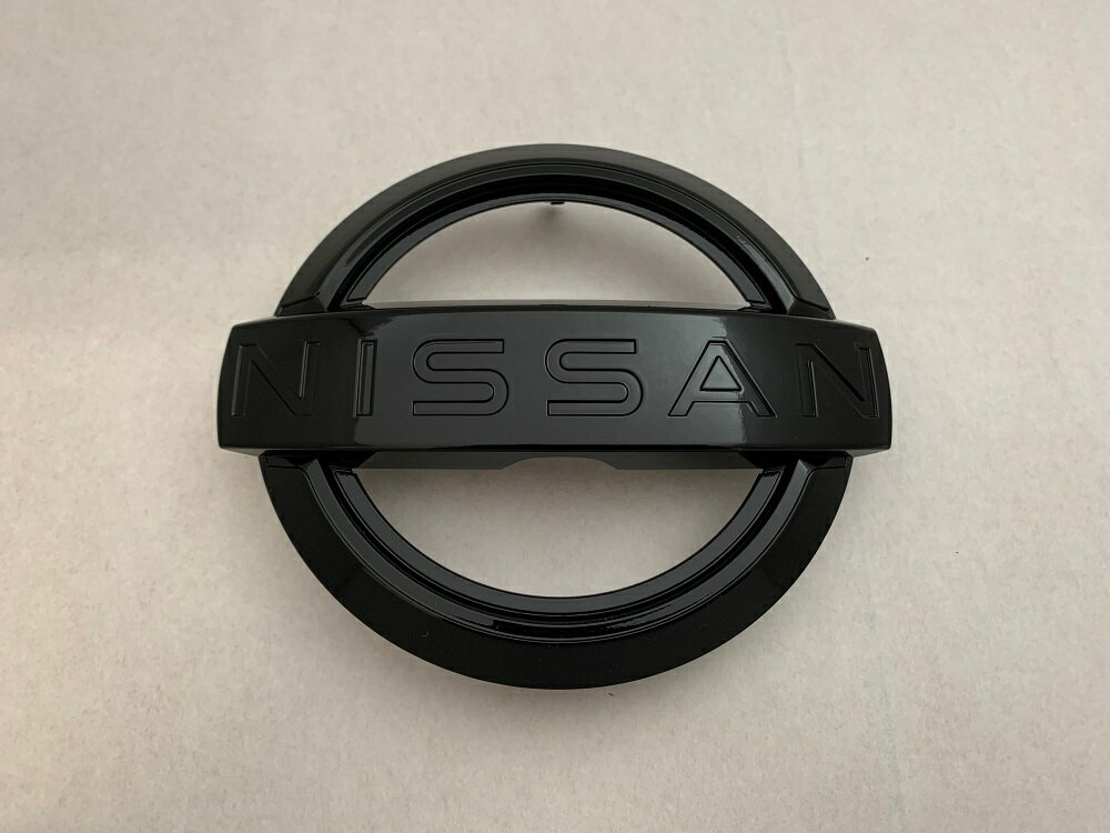 ※画像はイメージとなります。※商品は純正エンブレムを使用しております。 ※お客様に代わり純正エンブレムを準備しご指定のカラーを施しお送りいたします 全ての商品はご注文後の準備（受注施工）となりますので商品納期は約一週間ほどになります。 ※メ...