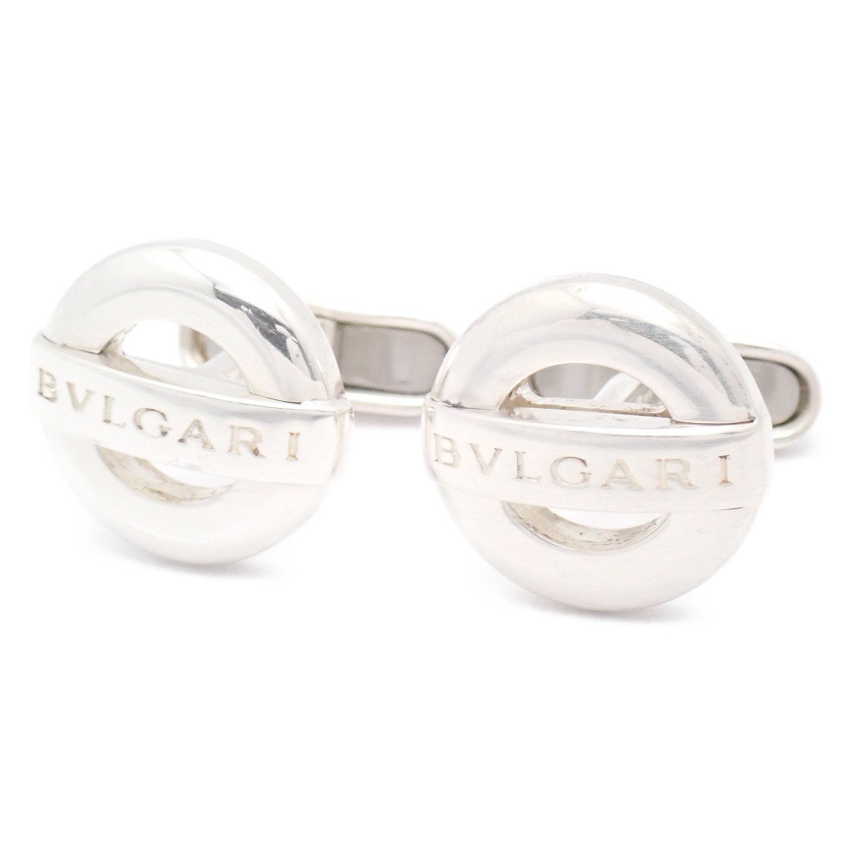 BVLGARI&nbsp;ブルガリ ラウンド ロゴ カフス カフリンクス&nbsp;素材：シルバー925サイズ：約 W 1.6×H 1.5×D 2.0cm重さ：約 12.8g付属品：なしUSED品薄い小傷やくすみが見られます。☆こちらの商品...