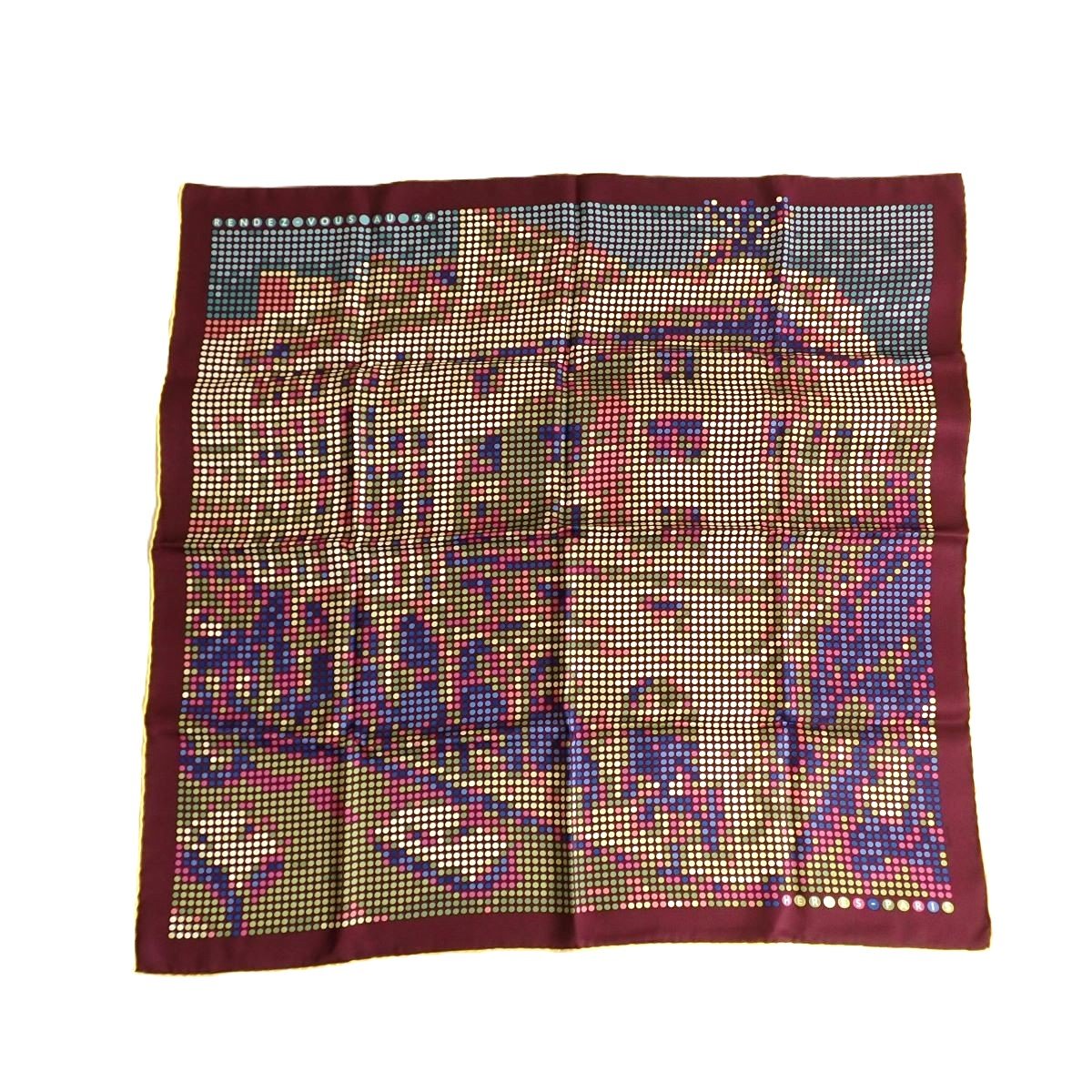 HERMES エルメス カレ 70 スカーフ RENDEZ VOUS AU 24 24時に会いましょう素材：シルク100％カラー：ブラウン系サイズ：約 W 67.5cm×H 65.5cm付属品：なしUSED品目立つツレ・汚れ等は見られません...