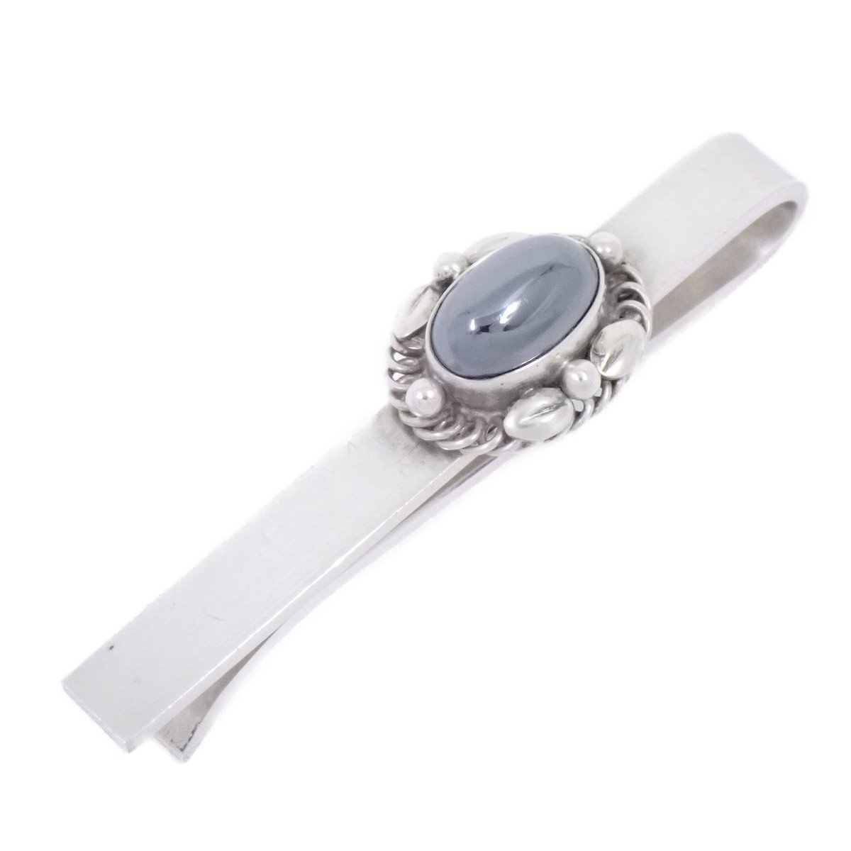 GEORG JENSEN&nbsp;ジョージジェンセン 17 ネクタイピン タイピン タイバー&nbsp;素材：シルバー925/ヘマタイトサイズ：約 W 5.7×H 1.4×D 1.3cm重さ：約 14.1g付属品：なしUSED品薄い小傷や...