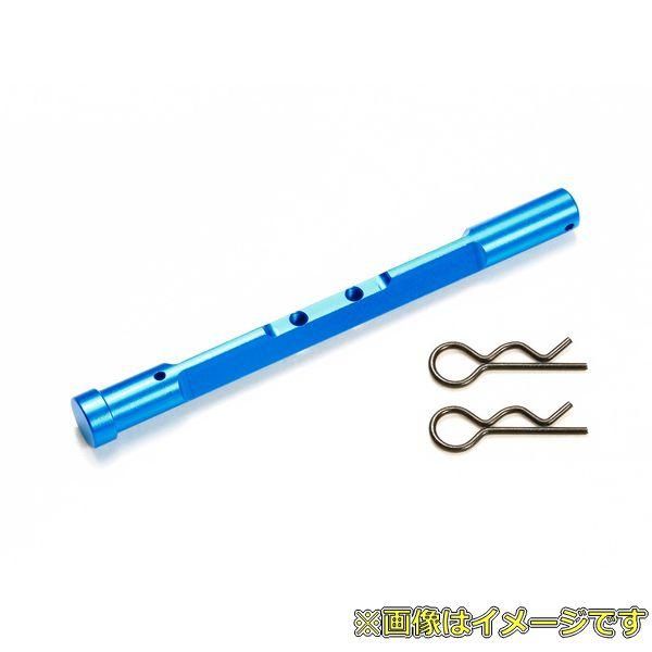 【RCカーの性能アップやセッティングに役立つパーツです】 標準装備の樹脂製M6部品に換えて使用する、軽量・高剛性なアルミ製パーツ。バッテリーをしっかり固定でき、また脱着も確実です。ブルーアルマイトカラーがレーシングムードを高めます。 【基本...