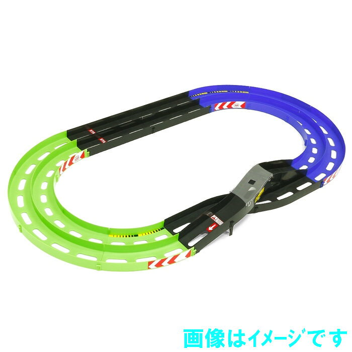 組み合わせたコースの大きさ216×120cm 【 ミニ四駆の走りが手軽に楽しめる2レーンのコースです 】 2レーンのミニ四駆公認コース、オーバルホームサーキット 立体レーンチェンジタイプが新しいカラーリングになりました。ストレートとレーンチ...