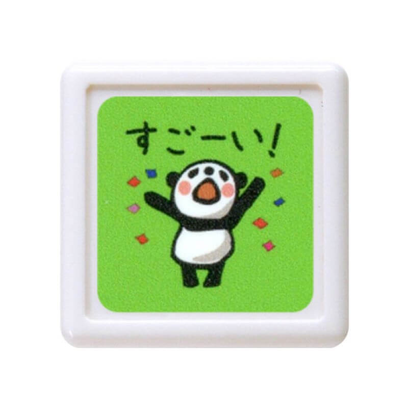 ユーモアたっぷりのパンダのしぐさがかわいいスタンプです。 インク内蔵タイプで約500回捺印可能です。 商品サイズ W22×H22×D37mm 【免責事項】 在庫データは定期的に更新しておりますが、一部の商品につきましては 実店舗と在庫を共有...