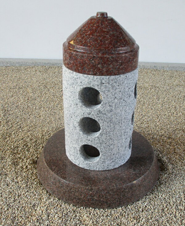 【3石組】創作置物石の置物・オブジェ・インテリア インテリア・玄関廻り・ガーデニングに！ 心のよりどころとして！ 癒しの空間造りに、いかがでしょうか(^^♪ 大きさ 台石約35cm×35cm×高さ5cm重量：約10kg 円柱約17cm丸×高...