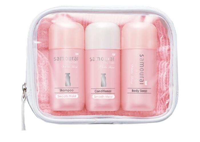 サムライウーマン ホワイトローズ トラベルセット （40ml×3+1枚） samourai woman White Rose これ1つで完結。 シャンプー・コンディショナー・ボディソープに泡立てボディタオルがセットになった便利なトラベルセッ...