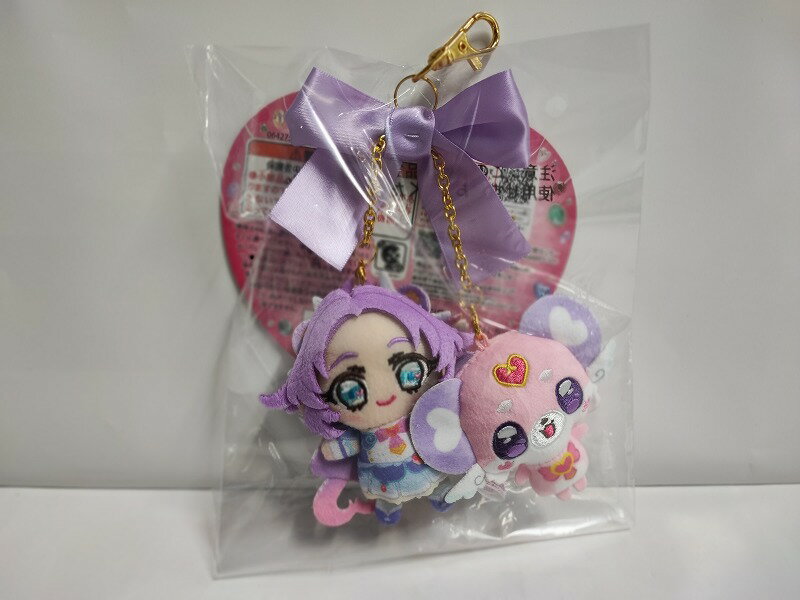 『名探偵プリキュア！』より、 「キュアアンサー＆ポチタンマスコット」が登場！ カバンなどにつけられて、 キュアアンサーとポチタンのマスコットといつでも一緒におでかけできます！ メーカー希望小売価格1800円（税抜） 発売日：2026年01月...
