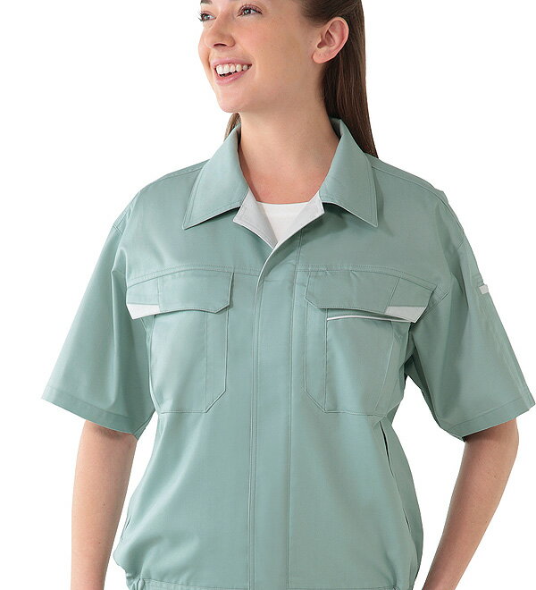 【楽天市場】作業服・作業着 > 春夏作業服 > 綿・ポリ混紡（綿35％～50％）【春夏】 > ボタンやファスナー突起物のない設計！：衣・職・自由 ～作業服・事務服～