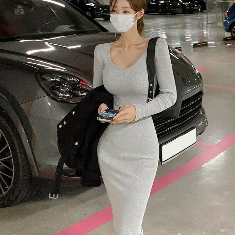 ◆商品説明◆ ◆素材: ポリエステル ◆カラー: グレー ◆フリーサイズ：バスト：33CM 肩幅：32CM 着丈：128CM 袖丈：57CM ※素人採寸の為、誤差が生じる場合がございます。ご了承下さいお願いします。 ★商品写真はできる限り実...