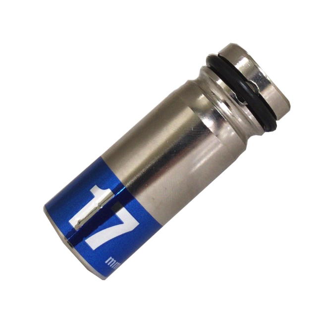 【特長】 ●足場クランプにも使用可 ●インパクトレンチ装着時の作業性UP ●思わぬピンの落下による紛失を軽減 ●Oリングの溝が2本(一部は溝無し) ●Oリングを下部の溝にずらして固定可能 ●Oリングの反対側はずれずに穴を塞いでいるので抜け落...