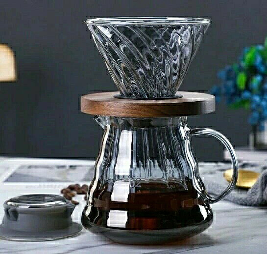 商品情報多機能セットコーヒードリッパーサーバーろ紙 カラーグレー サイズ500ml 素材耐熱ガラス、天然木、シリコンゴム 当店は他の店舗とを共有し、商品の販売をおこなうとおりますため、ご注文をいただいた商品が切れの状態になっている可能性をご...