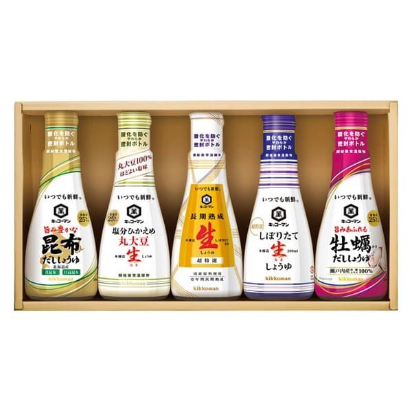 　　☆☆☆ 商品詳細 ☆☆☆ ●化粧箱入／約169×334×68mm ●内容／しぼりたて生しょうゆ（200ml）・塩分ひかえめ丸大豆生しょうゆ（200ml）・旨みあふれる牡蠣しょうゆ（200ml）・旨み豊かな昆布しょうゆ（200ml）・長期...