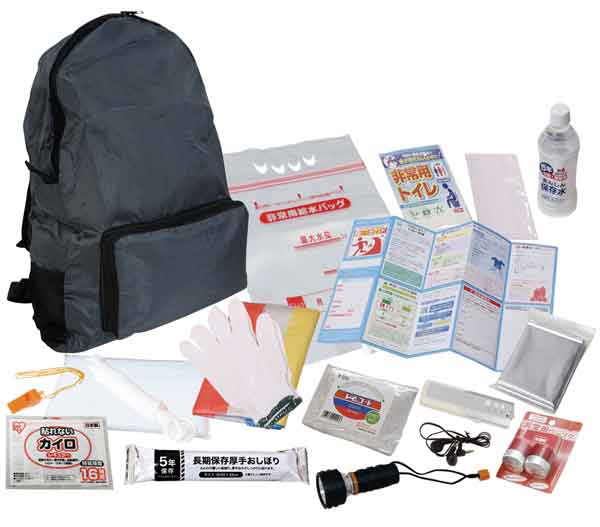 　　☆☆☆ 商品詳細 ☆☆☆ ●商品サイズ／420×320×150 (リュック) ●箱サイズ／(358×260×80mm ●素材／リュック(ポリエステル) ●重量／1140g ●セット内容／携帯用リュック・コンパクトFMラジオ・2WAYミニ...