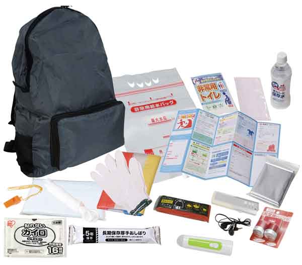 　　☆☆☆ 商品詳細 ☆☆☆ ●商品サイズ／420×320×150 (リュック) ●箱サイズ／(315×240×86mm ●素材／リュック(ポリエステル) ●重量／1588g ●セット内容／携帯用リュック・コンパクトFMラジオ・ハンディライ...