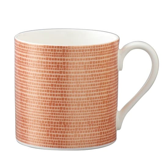 　☆☆☆ 商品詳細 ☆☆☆ ●商品サイズ／長径114×短径82 ×高さ83mm 　容量：340cc（満水容量） ●箱サイズ／110×85×105mm ●素材／ボーンチャイナ ●原産国／インドネシア