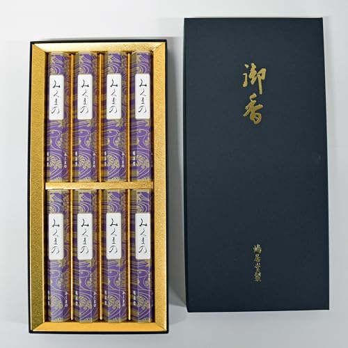 パープル/146×298×40/050・パッケージ個数:1・鳩居堂製　プラ箱　短寸線香　8把入り　長さ12cm香炉など不燃性の容器を使用して下さい。 煙の少ない線香 和風香水の香り プラ箱 短寸線香 8把入 12cm #050