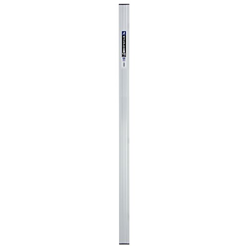 モダンシルバー/135cm/65260・Size:135cm・パッケージ個数:1・製造国:日本高精度 窓枠、ドア枠、壁などの下地揃えの際に、正確な真直確認ができます。真直度0.30mm以下。 測定面が広い為、安定した測定ができます。 作業に...