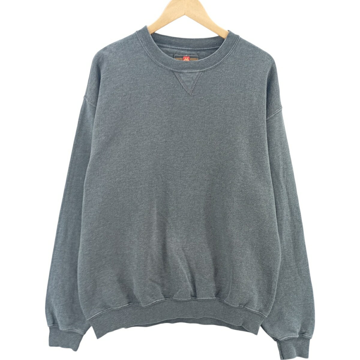 商品詳細 ブランド・Russell・ラッセル・ 特徴・クルーネック(丸首)・長袖・前Vガゼット・ヴィンテージ・ モデル/形状・MEMBERS MARK・無地 ブランクスウェットシャツ トレーナー・ 素材・コットン:60%・ポリエステル:40...