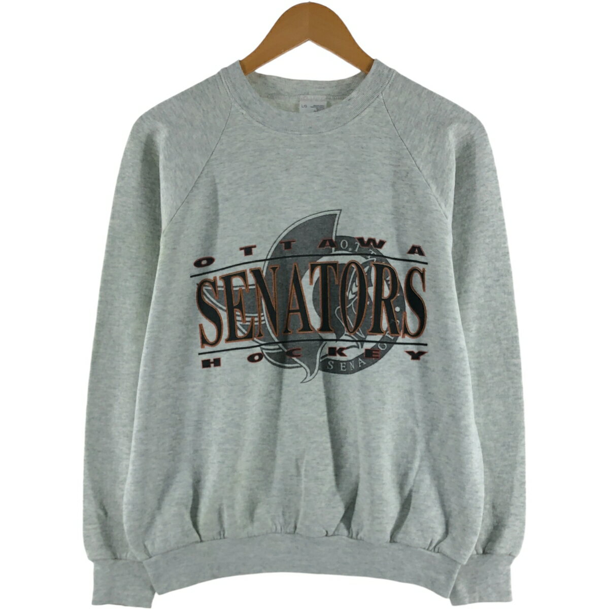 商品詳細 ブランド・FRUIT OF THE LOOM・フルーツオブザルーム・ 特徴・クルーネック(丸首)・長袖・ラグランスリーブ・ヴィンテージ・ モデル/形状・NHL OTTAWA SENATORS オタワセネタース・プリントスウェットシ...