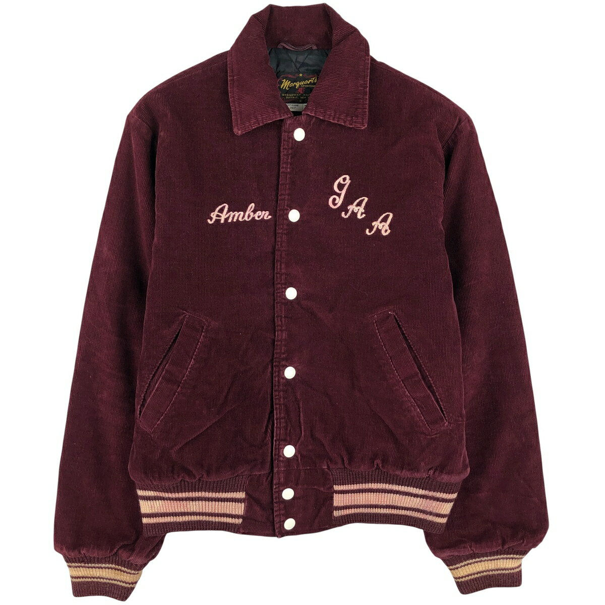 商品詳細 ブランド・Marquarts・ 特徴・厚手・襟付き・短丈 ショート丈・ヴィンテージ・ラインリブ・ モデル/形状・コーデュロイボタンスタジャン バーシティジャケット・ 素材・不明・ 色・ワインレッド・ 柄・刺繍・ライン入り・ 生産国...