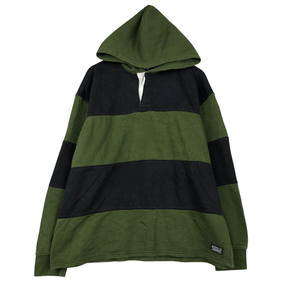 商品詳細 ブランド・Levi's・リーバイス・ 特徴・長袖・プルオーバー・ハーフボタン・ モデル/形状・RELAXED・スウェットハーフボタンパーカー・ 素材・コットン:80%・ポリエステル:20%・ 色・グリーン系 濃緑・ 柄・ロゴパッチ...