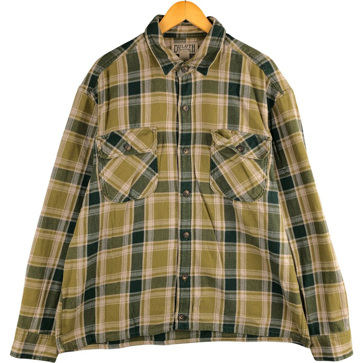 商品詳細 ブランド・Duluth Trading Co・ 特徴・厚手・長袖・レギュラーカラー・フラップポケット・ モデル/形状・長袖 フランネルチェックシャツ・ 素材・コットン:100%・ 色・グリーン系 濃緑・カーキ系 セージグリーン・ベ...