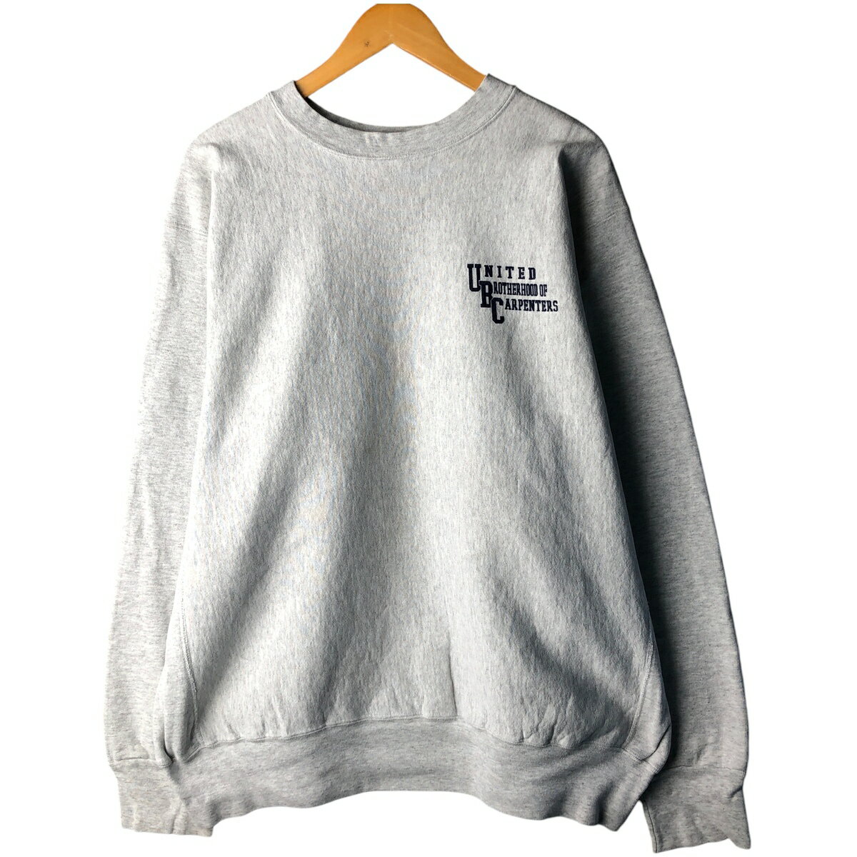 商品詳細 ブランド・Life wear・ 特徴・クルーネック(丸首)・長袖・ モデル/形状・ワンポイントロゴスウェットシャツ トレーナー・ 素材・ポリエステル:12%・コットン:88%・ 色・グレー系 灰色・ 柄・プリント・ 生産国・USA...