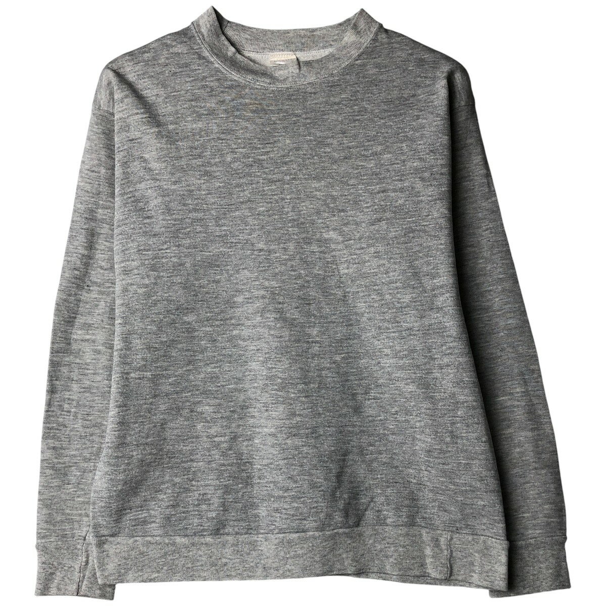 商品詳細 ブランド・Steinwurtzel・ 特徴・クルーネック(丸首)・長袖・ヴィンテージ・ モデル/形状・無地 ブランクスウェットシャツ トレーナー・ 素材・ポリエステル:50%・コットン:50%・ 色・グレー系 灰色・ 柄・無地・ ...