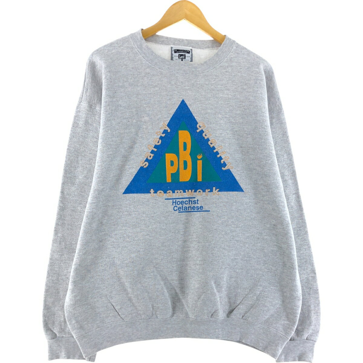 商品詳細 ブランド・Lee・リー・ 特徴・長袖・クルーネック(丸首)・ヴィンテージ・ モデル/形状・プリントスウェットシャツ トレーナー・ 素材・コットン:95%・ポリエステル:5%・ 色・グレー系 灰色・ 柄・プリント・ 生産国・USA製...