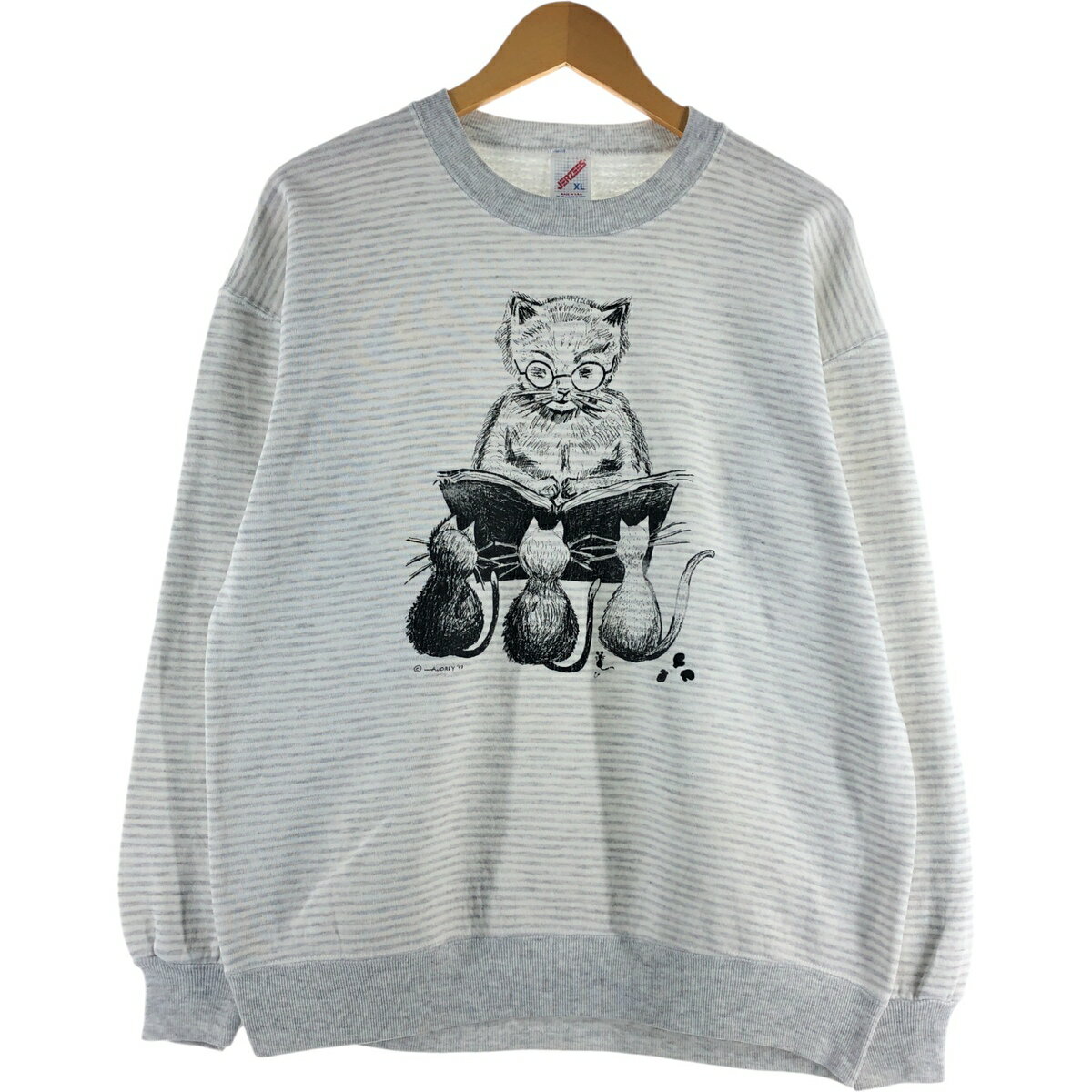 商品詳細 ブランド・Jerzees・ジャージーズ・ 特徴・長袖・クルーネック(丸首)・ヴィンテージ・ モデル/形状・アニマル スウェットシャツ トレーナー・ 素材・コットン:50%・ポリエステル:50%・ 色・グレー系 灰色・ 柄・プリント...