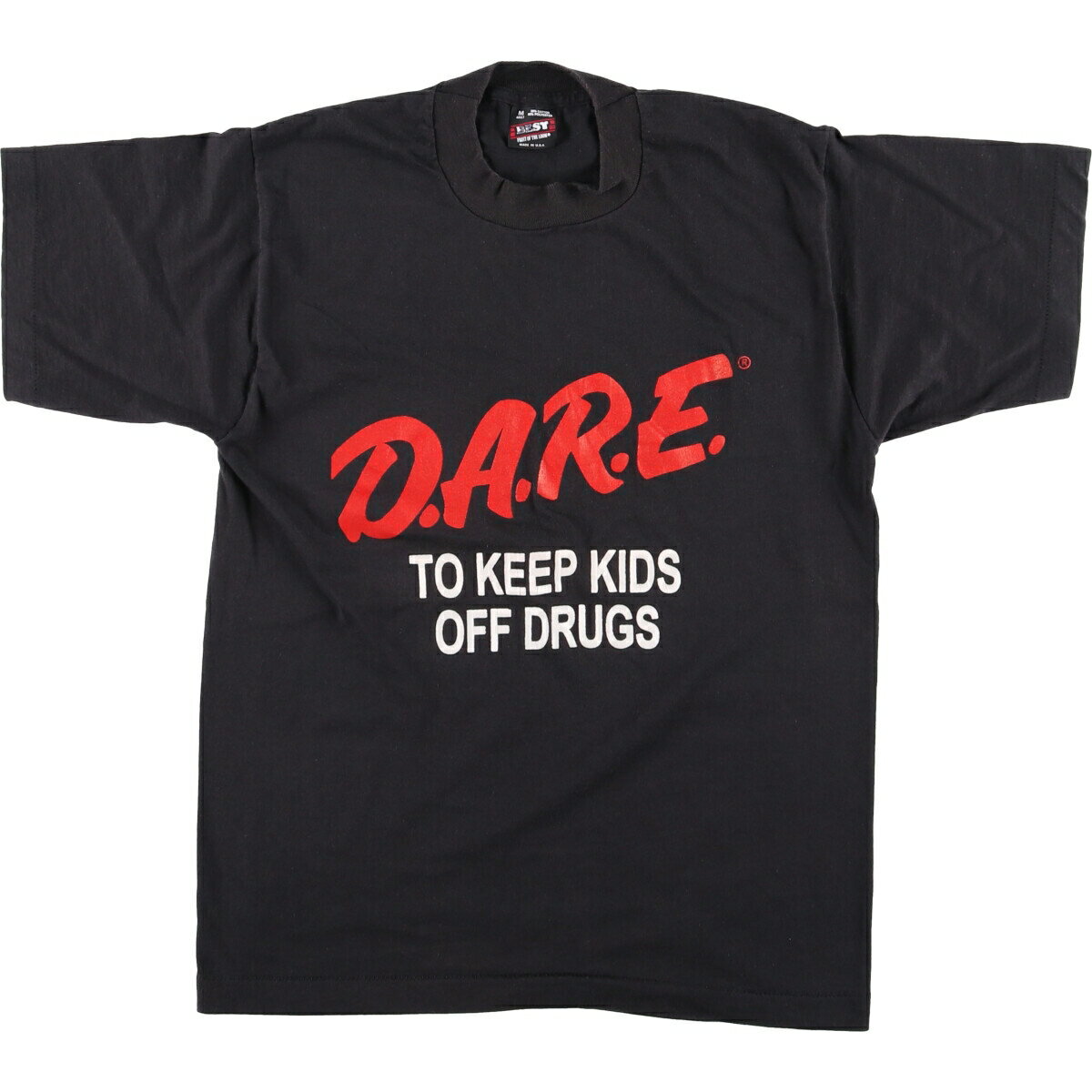 商品詳細 ブランド・FRUIT OF THE LOOM・フルーツオブザルーム・ 特徴・クルーネック(丸首)・半袖・ヴィンテージ・シングルステッチ・ モデル/形状・プリントTシャツ・ 素材・コットン:50%・ポリエステル:50%・ 色・ブラッ...