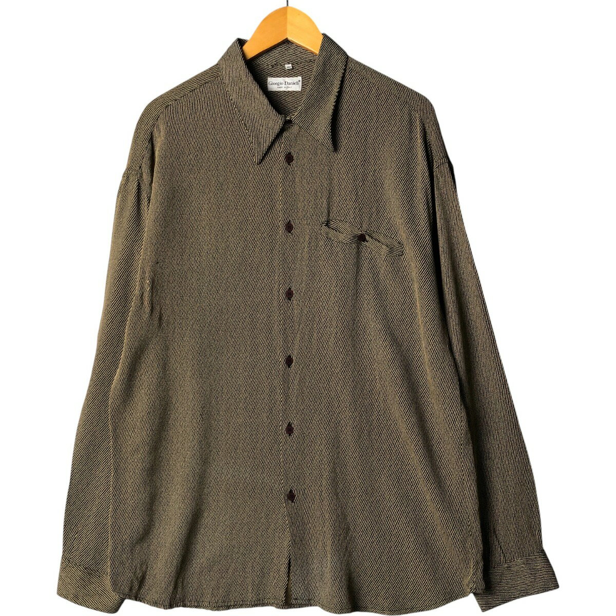 商品詳細 ブランド・GIORGIO DANIELI・ 特徴・薄手・長袖・レギュラーカラー・ モデル/形状・長袖 ストライプシャツ・ 素材・不明・ 色・ブラック系 黒色・イエロー系 黄色・ 柄・ストライプ柄・ 生産国・イタリア製・ 年代 サイ...