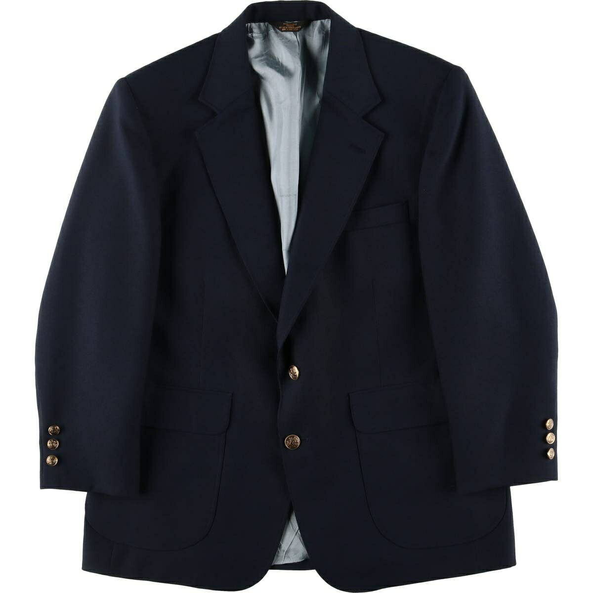 商品詳細 ブランド・EDGEWORTH・ 特徴・センターベント・2B 2つボタン・総裏・金ボタン・肩パットあり・ モデル/形状・紺ブレザー テーラードジャケット・ 素材・不明・ 色・ネイビー系 紺色・ 柄・無地・ 生産国・メキシコ製・ 年代...