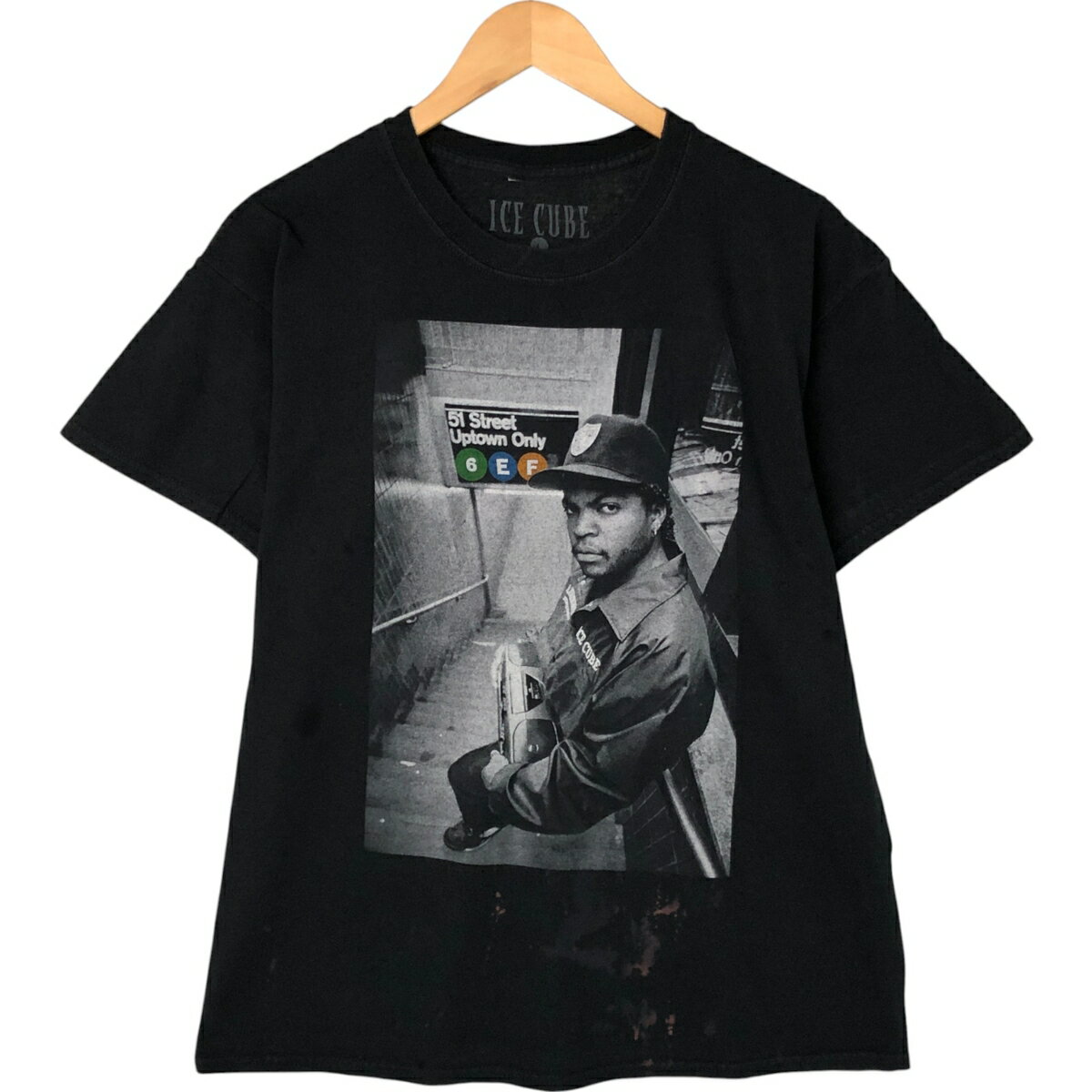 商品詳細 ブランド・UNKNOWN・ 特徴・クルーネック(丸首)・半袖・ヒップホップ R&B・ モデル/形状・ICE CUBE アイスキューブ・ラップTシャツ ラップT・ 素材・コットン:100%・ 色・ブラック系 黒色・ 柄・プリント・ ...